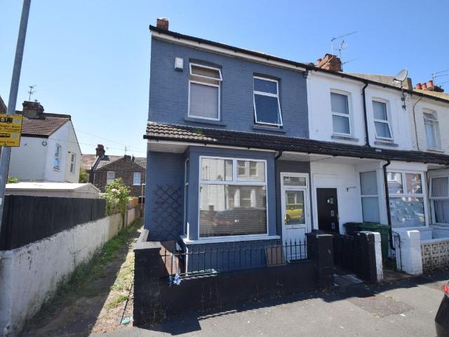 Albion Road, Eastbourne BN22, End terrace house to rent, £1,250 pcm | PrimeLocation