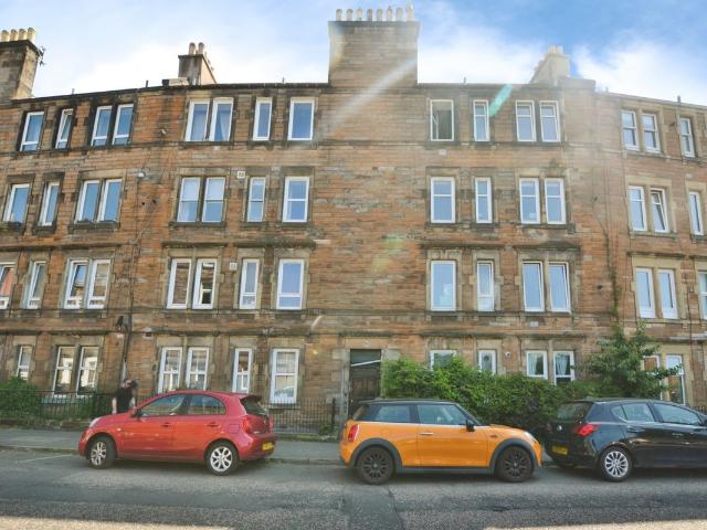 Albion Road, Edinburgh EH7, 1 bed flat to rent, £1,050 pcm | PrimeLocation