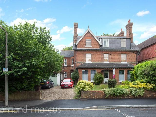 Albion Road, Sutton SM2, Studio to rent, £1,200 pcm | PrimeLocation