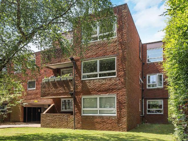 Albion Road, Sutton SM2, 1 bed flat to rent, £1,450 pcm | PrimeLocation