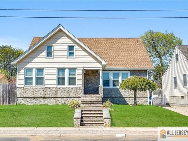 Albourne St, South River, Home For Sale