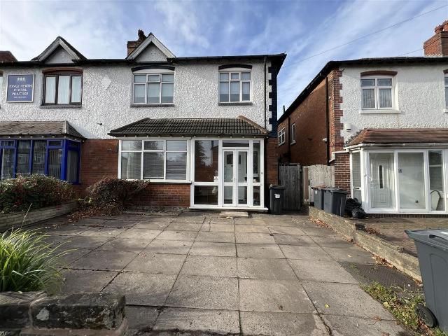 Alcester Road South, Kings Heath B14, 4 bed semi detached house to rent, £1,200 pcm | PrimeLocation