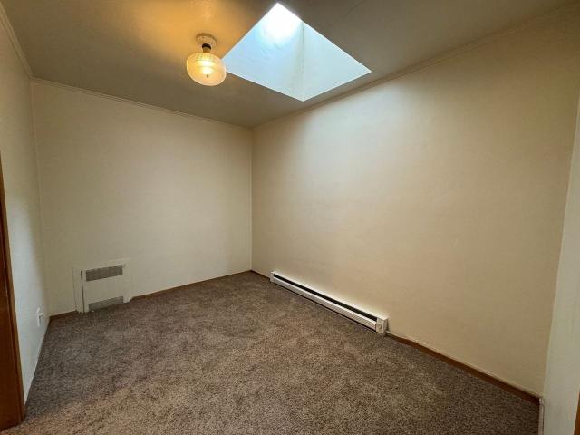 Alcliff Apartments 1 Bedroom Apartment for Rent at 1806 W Pacific Ave, Spokane, WA 99201