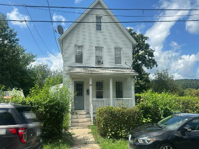 Alcott St