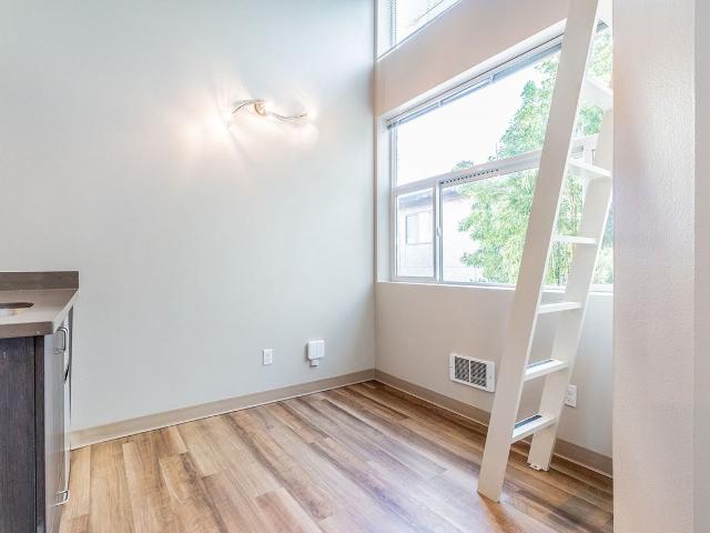 Alcove Ballard Apartments Studio Apartment for Rent at 1715 Nw 58th St, Seattle, WA 98107 Adams