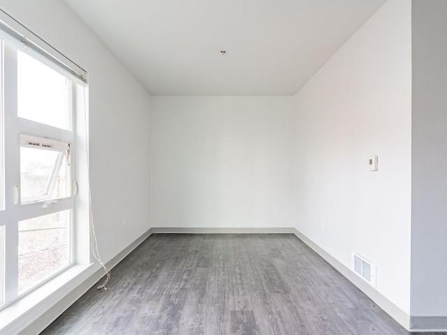 Alcove First Hill Studio Apartment for Rent at 220 10th Ave, Seattle, WA 98122 First Hill