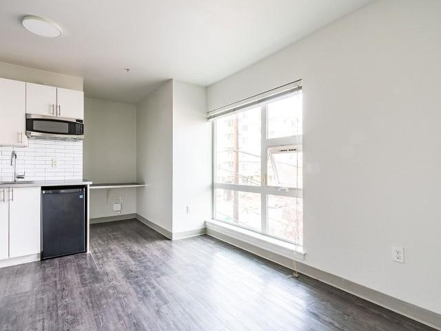 Alcove First Hill Studio Apartment for Rent at 220 10th Ave, Seattle, WA 98122 First Hill