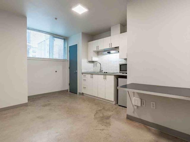 Alcove First Hill Studio Apartment for Rent at 220 10th Ave, Seattle, WA 98122 First Hill