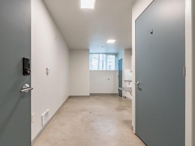 Alcove First Hill Studio Apartment for Rent at 220 10th Ave, Seattle, WA 98122 First Hill
