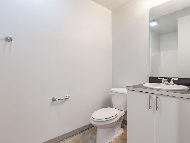 Alcove First Hill Studio Apartment for Rent at 220 10th Ave, Seattle, WA 98122 First Hill
