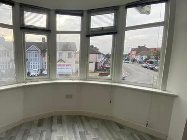 Aldborough Road South, London, IG2 7BB, United Kingdom | 1 bed apartment for rent #167819414 | Rentberry