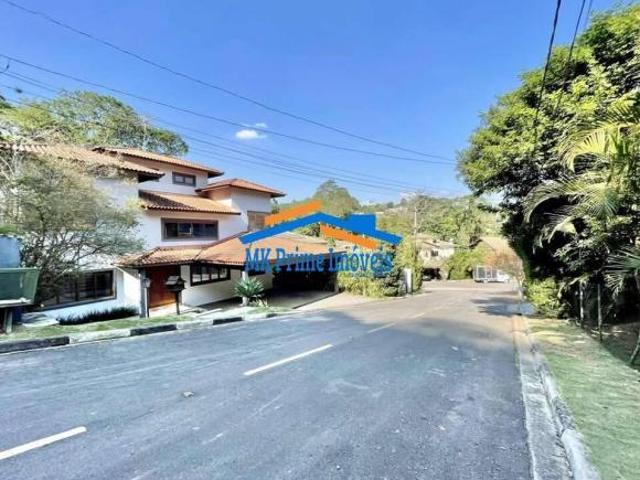 Aldeia Fazendinha 5 dorms / 2 sts 1 térrea piscina, gourmet e vista!