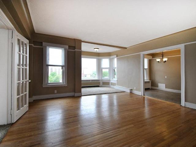Alden Towers 1 Bedroom Apartment for Rent at 8100 E Jefferson Ave, Detroit, MI 48214