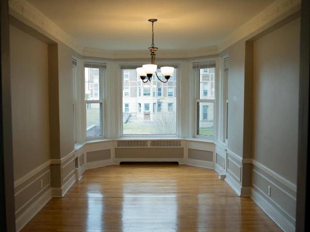 Alden Towers Studio Apartment for Rent at 8100 E Jefferson Ave, Detroit, MI 48214