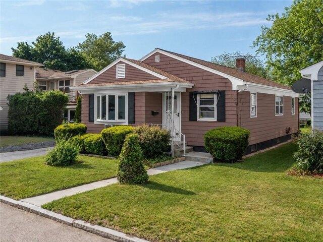 Alden St, Providence, Home For Sale