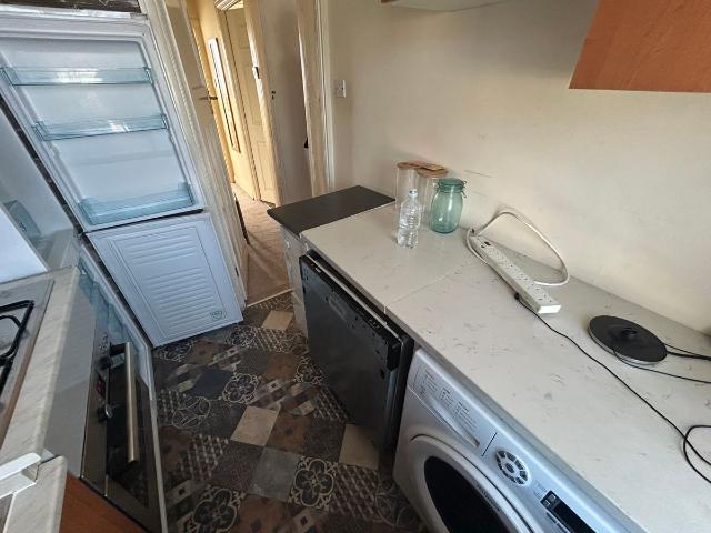 Aldeney Gardens, Northolt UB5, 1 bed flat to rent, £1,420 pcm | PrimeLocation