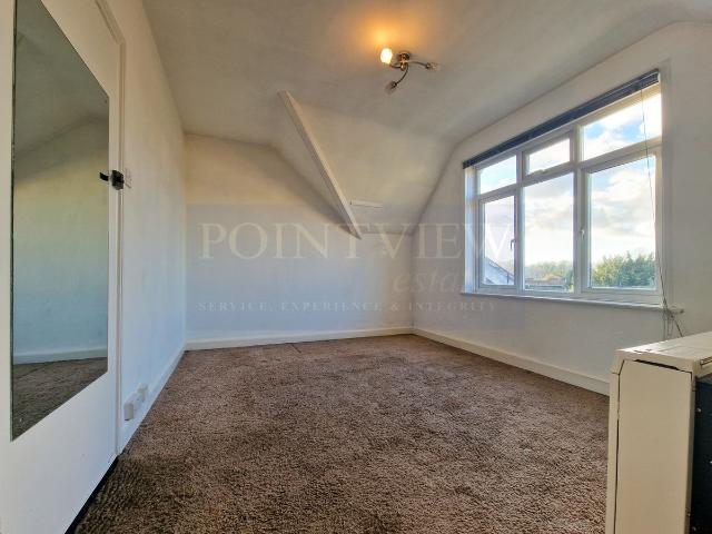 Aldenham Road, Watford WD19, Studio to rent, £995 pcm | PrimeLocation