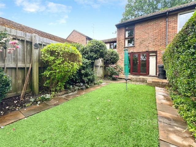 Alder Close, Ash Vale, Aldershot GU12, 2 bed end terrace house to rent, £1,225 pcm | PrimeLocation