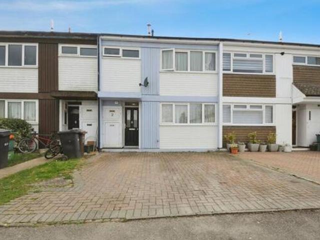 Alder Close, Park Street, 3 Bedroom Terraced