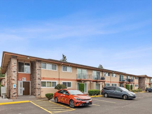 Alder Royal Apartments 1 Bedroom Apartment for Rent at 16124 Se Alder St, Portland, OR 97233 Centennial