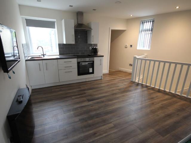 Alder Street, Newton Le Willows WA12, 2 bed flat to rent, £750 pcm | PrimeLocation