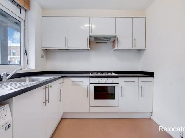 Alderney Road, London E1, 3 bed maisonette to rent, £2,900 pcm | PrimeLocation
