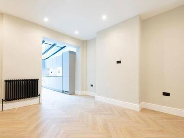 Alderney Street, Pimlico Grid, 2 Bedroom Flat