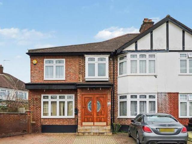Alders Road, Edgware, 4 Bedroom Terraced