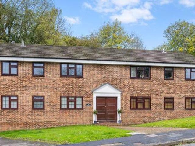 Alders View Drive, Ashcourt Alders View Drive, 1 Bedroom Flat