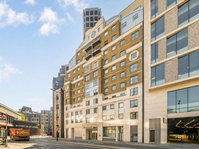 Aldersgate Street, London EC1A 1 bed flat to rent £2,600 pcm £600 pw