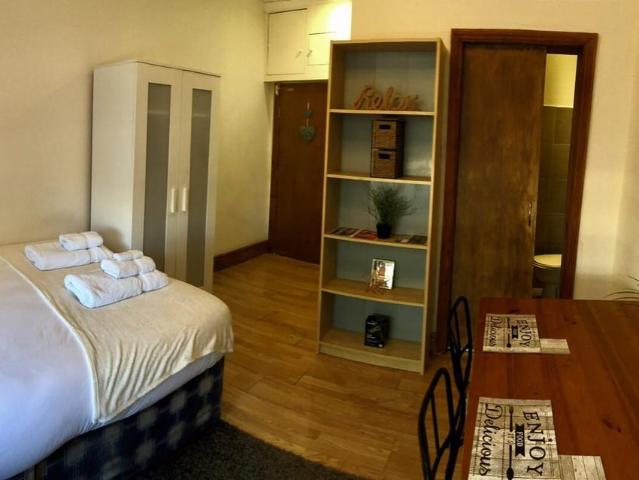 Aldersgate Street, London, EC1A Studio to rent £1,700 pcm £392 pw