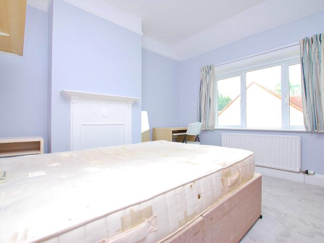 Aldershot Road, Guildford