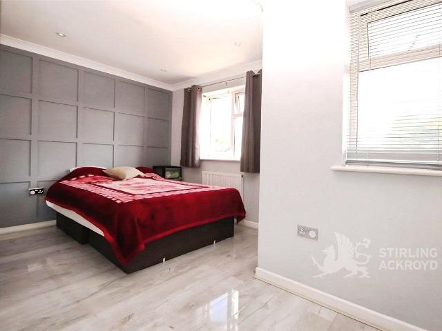 Aldershot Road, Guildford, Surrey GU2, Room to rent, £950 pcm | PrimeLocation