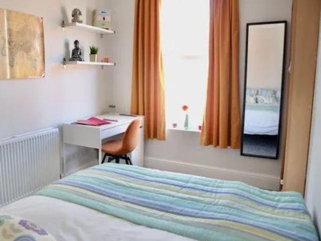 Alderson Road, Liverpool, L15 1HA, United Kingdom | 4 bed house for rent #168180744 | Rentberry