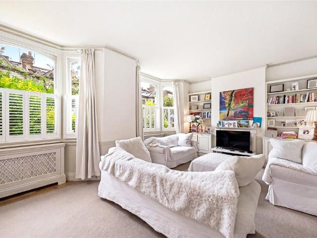 Alderville Road, London, SW6 4 bed terraced house to rent £6,500 pcm £1,500 pw