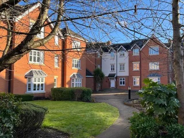 Alderwood Place, Metropolitan Borough of Solihull, B91 3HX, United Kingdom | 2 bed apartment for rent #136749999 | Rentberry