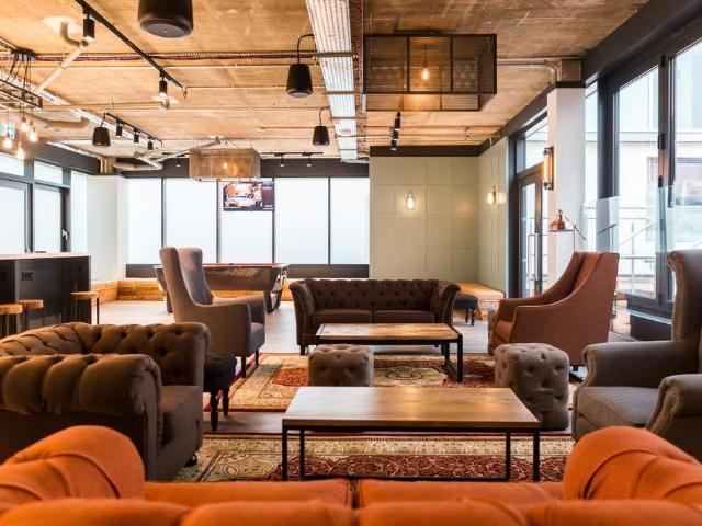 Aldgate Residence, 1 2 Education Square, London, E1