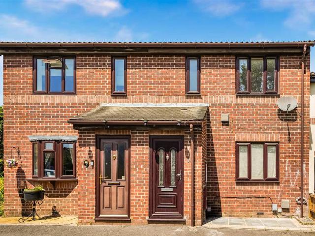 Aldington Close, Dagenham RM8, 3 bed terraced house to rent, £2,250 pcm | PrimeLocation