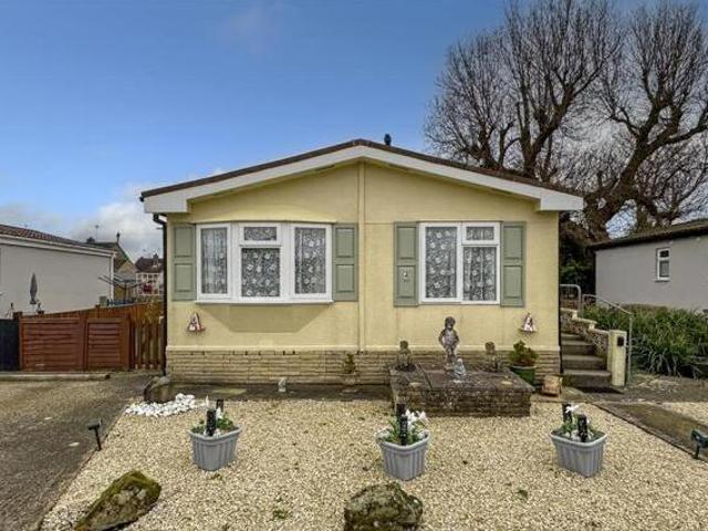 Aldingbourne Park, Hook Lane, 2 Bedroom Park