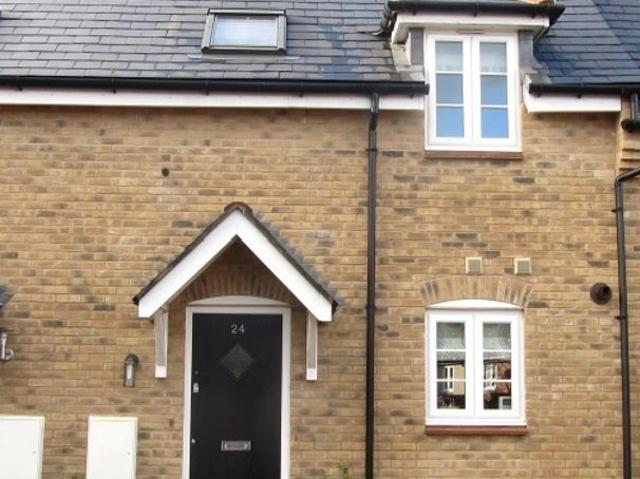 Aldous Drive, Bloxham OX15, 2 bed terraced house to rent, £1,300 pcm | PrimeLocation