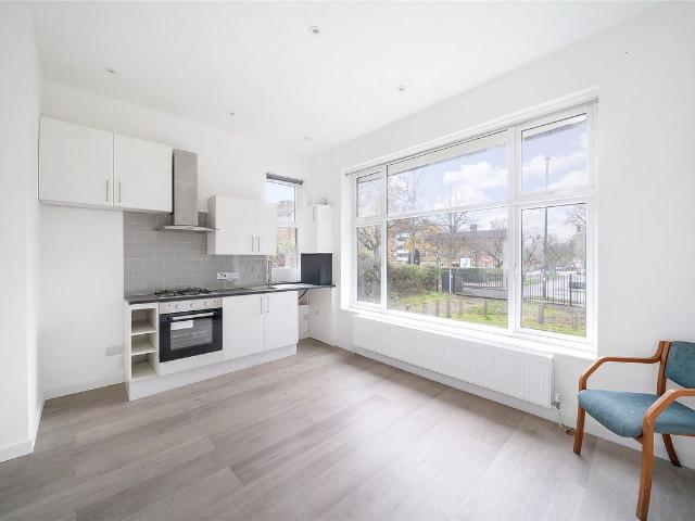 Aldrington Road, London SW16, 1 bed flat to rent, £1,450 pcm | PrimeLocation