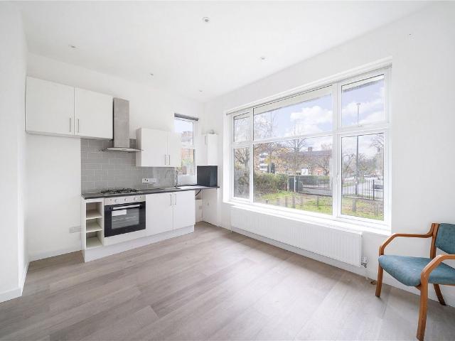 Aldrington Road, London SW16, 1 bed flat to rent, £1,450 pcm | PrimeLocation