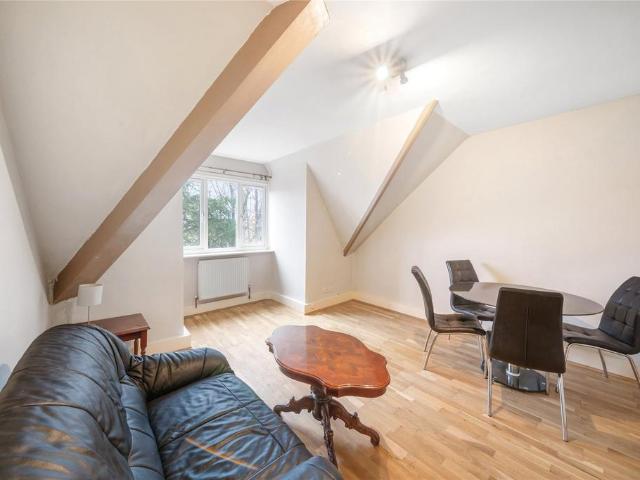 Aldrington Road, London, SW16 1 bed flat to rent £1,650 pcm £381 pw
