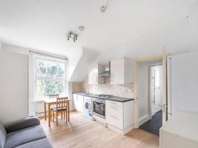 Aldrington Road, London, 1 Bedroom Flat