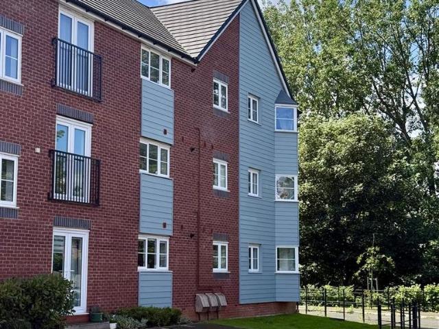 Aldridge Square, Birmingham B42 2 bed apartment to rent £1,050 pcm £242 pw