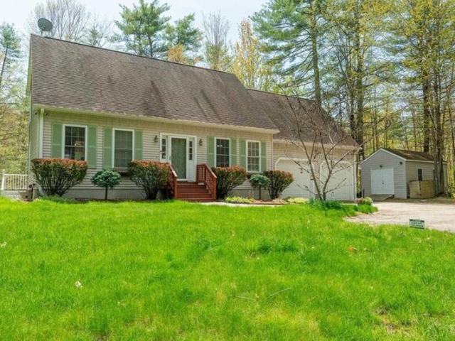 Alex Ct, Somersworth, Home For Sale