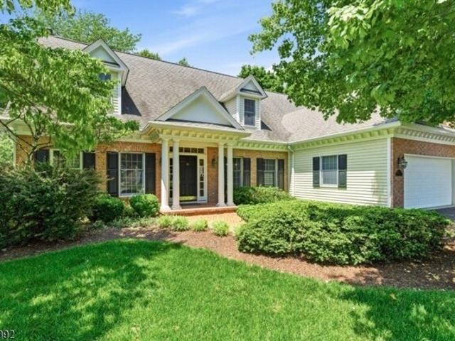 Alex Ct, Wyckoff, Home For Sale