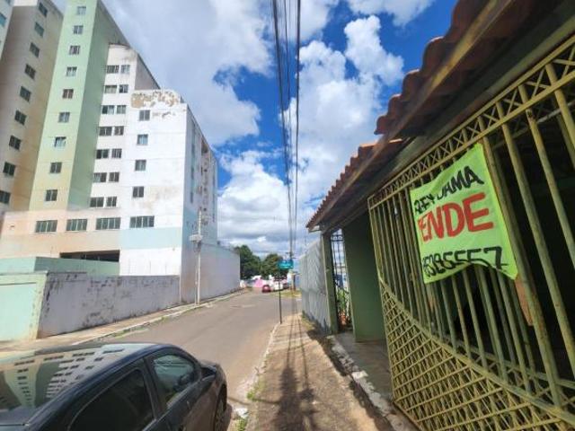 Alex Gama Vende: Casa na Qr 111, Sobrado Escriturado com 03 Rendas, Barato