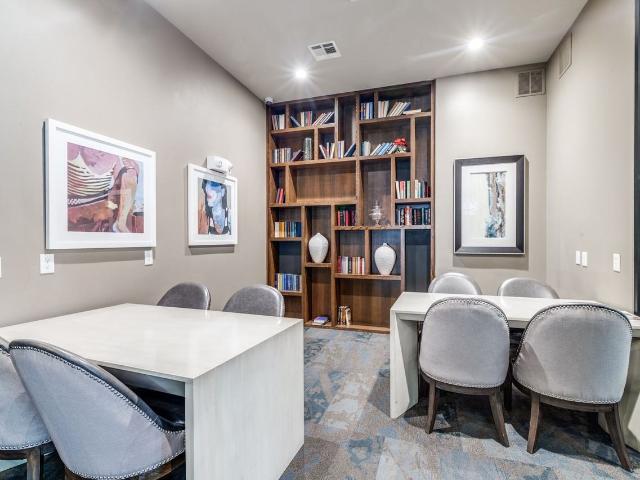 Alexan 5151 Studio Apartment for Rent at 5151 Hidalgo St, Houston, TX 77056 Great Uptown