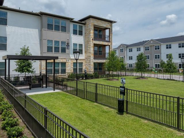 Alexan Cypress Creek 1 Bedroom Apartment for Rent at 9302 Fry Road, 9302 Fry Rd, Cypress, TX 77433